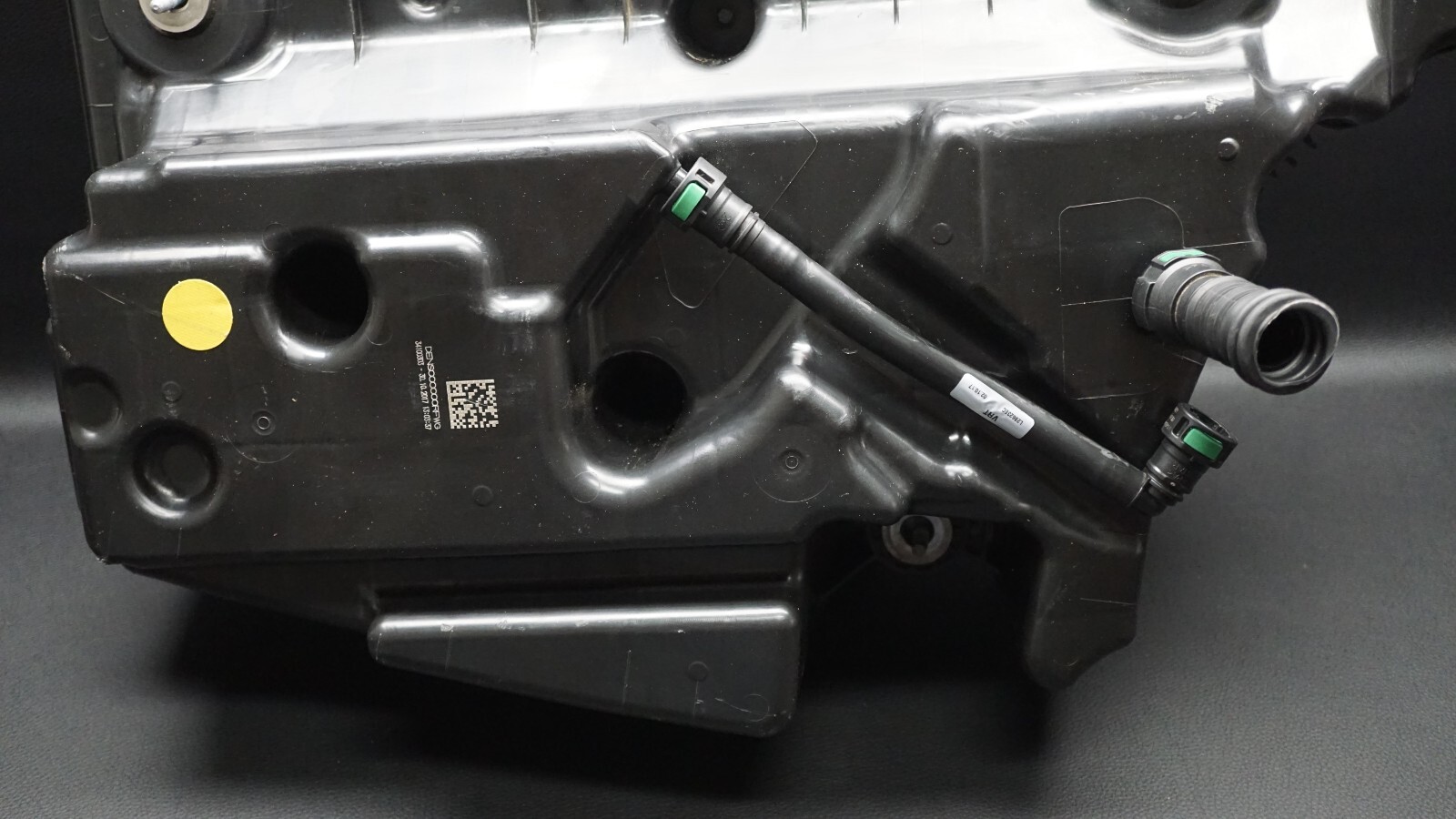 GENUINE MERCEDES BENZ E W213 S213 ADBLUE FUEL TANK SCR CONTAINER ...