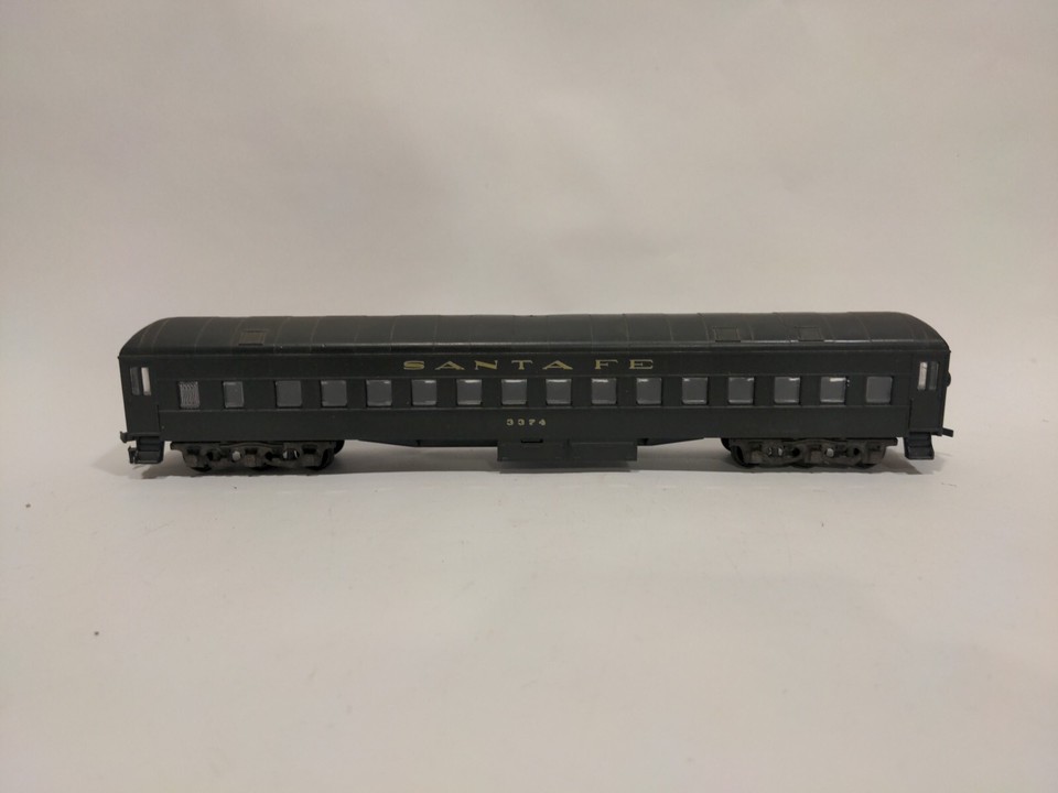 HO Athearn ATSF Santa Fe Heavyweight Coach #3374 | eBay