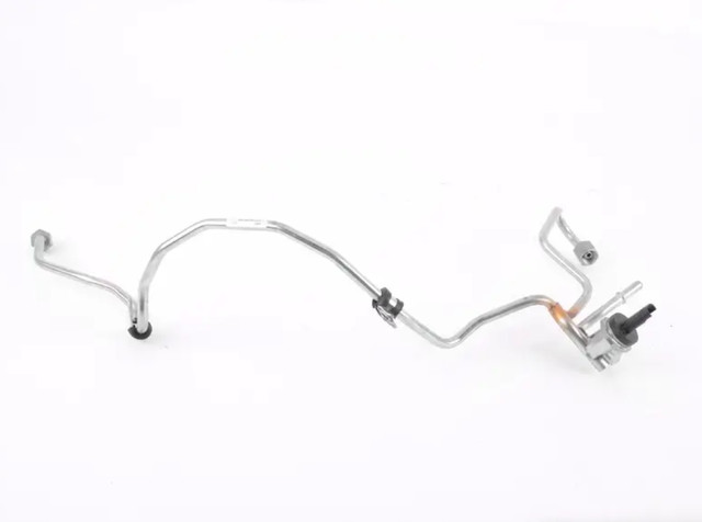 2011 BMW 550i Fuel Feed Line 13537622850 for sale online | eBay