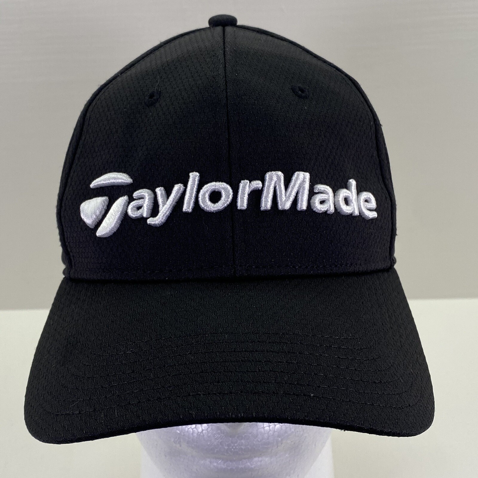 TaylorMade R15 Aero Burner Flex Fitted Hat S/M Black - Gem