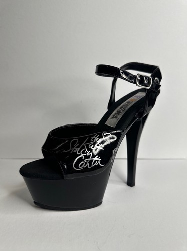 Stacey Carter 'The Kat' WWF Diva Signed Ring Worn Shoe 'The Kat' 'Ring ...