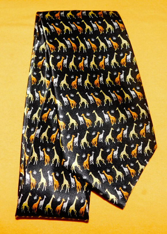 MUSEUM ARTIFACTS MADE IN U.S.A. BLACK/YELLOW/ORANGE GIRAFFE MOTIF TIE ...