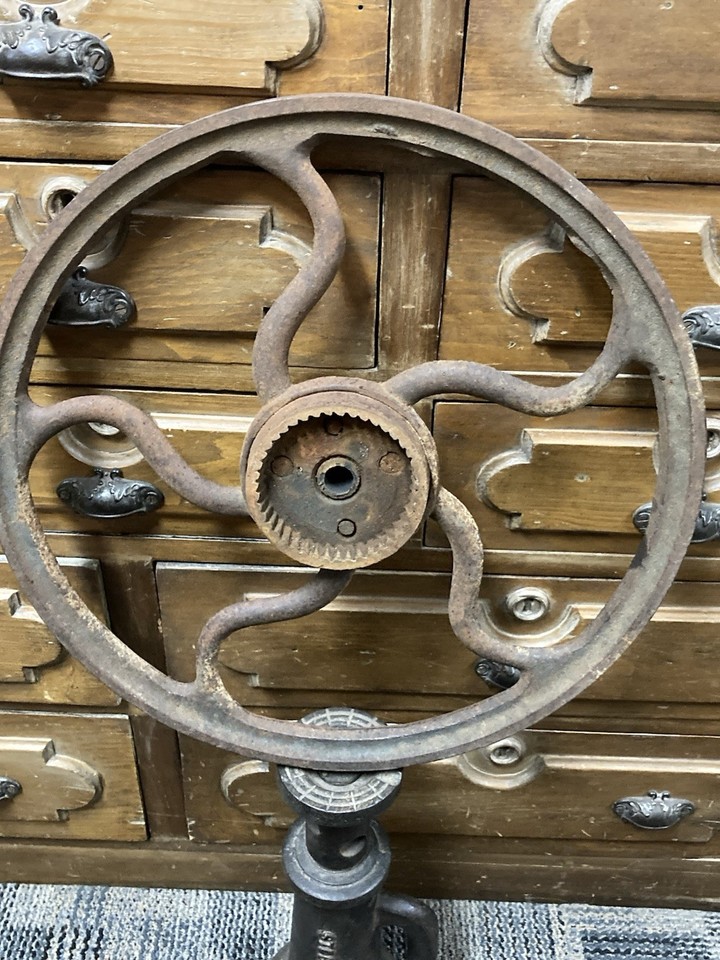 FLYWHEEL 17" + ratchet BLACKSMITH FORGE vintage cast iron steampunk ...