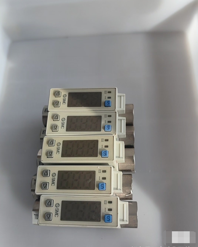 1 PC USED GOOD PFMB7201-02-E Flow Switch By DHL or Fedex #B801R CL | eBay