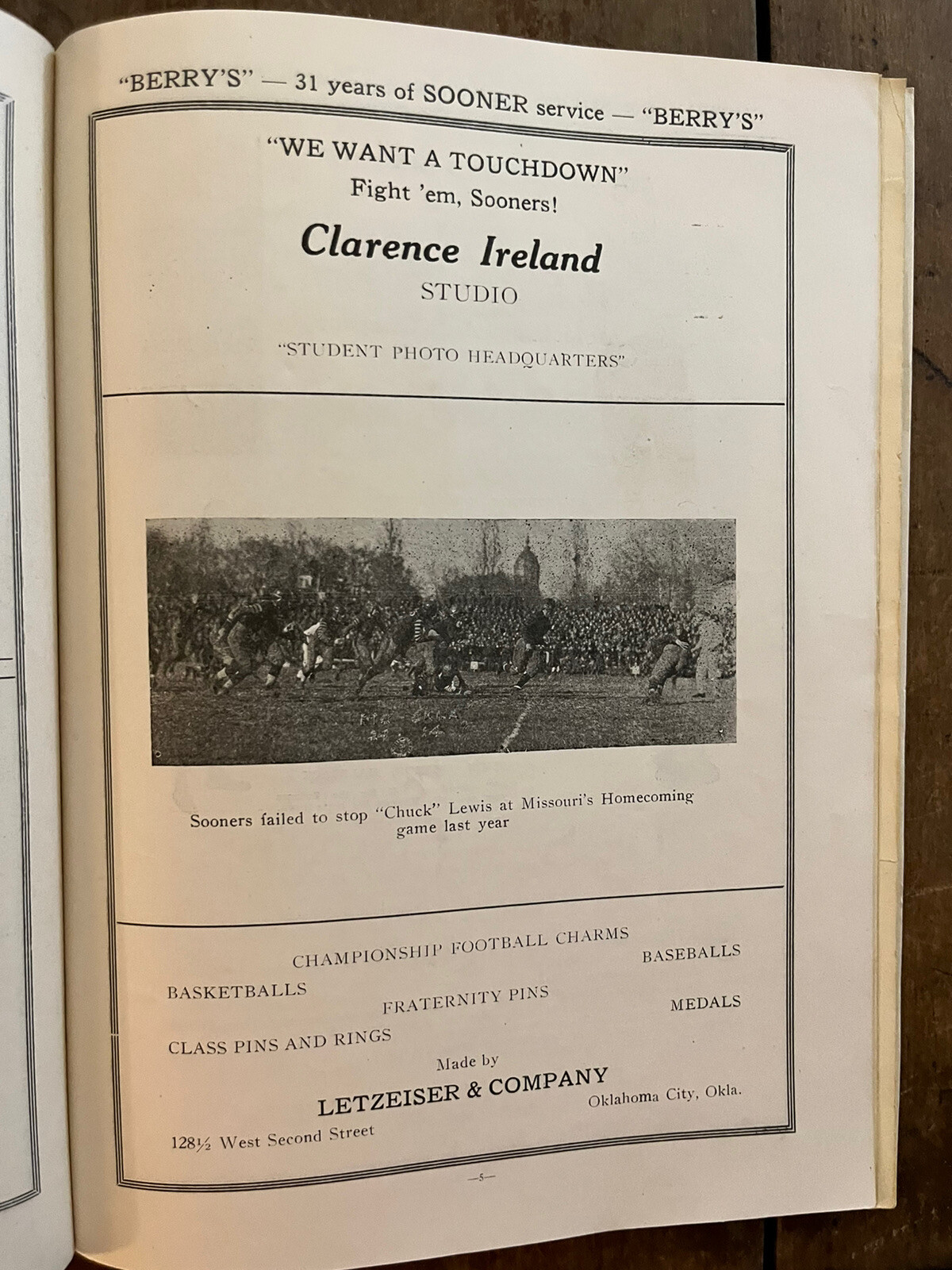 1922 Historic Oklahoma vs Nebraska football program/BENNIE OWEN/BOYD ...
