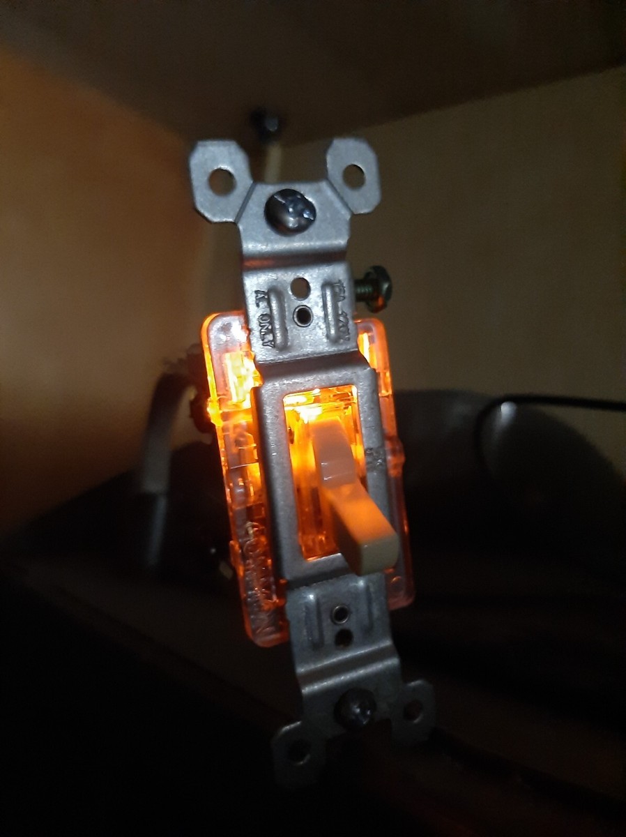 Lighted Toggle Switch 120v | Shelly Lighting