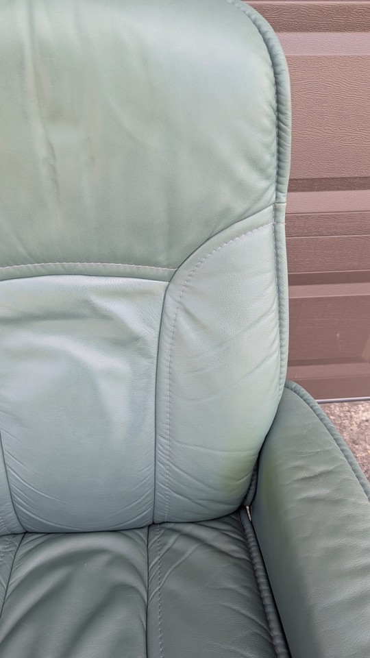 Ekornes Stressless Medium Green "Senator" Leather Recliner Chair ...