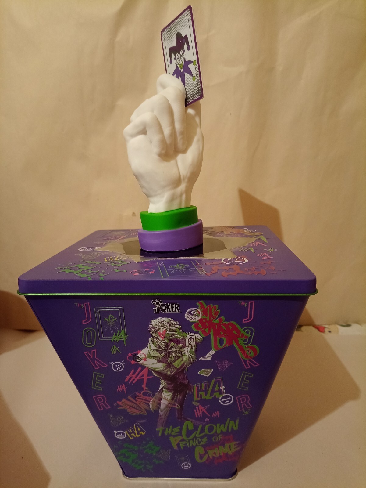 DC 85 Years JOKER'S HAND NEW BUCKET UNUSED | Grelly USA