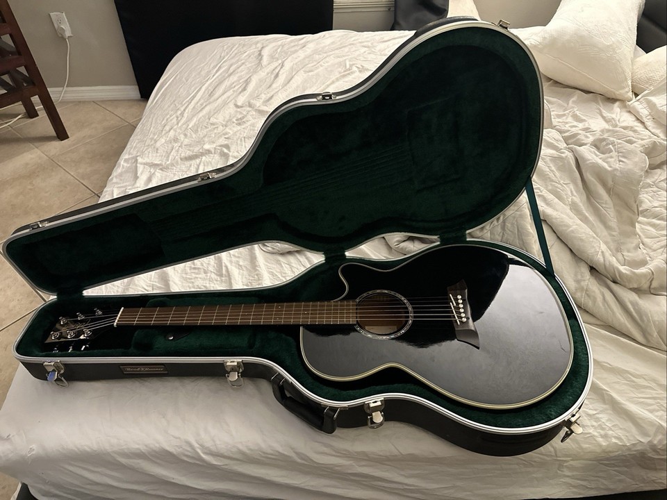 Takamine EG-561C Black Acoustic Guitar + Case | eBay