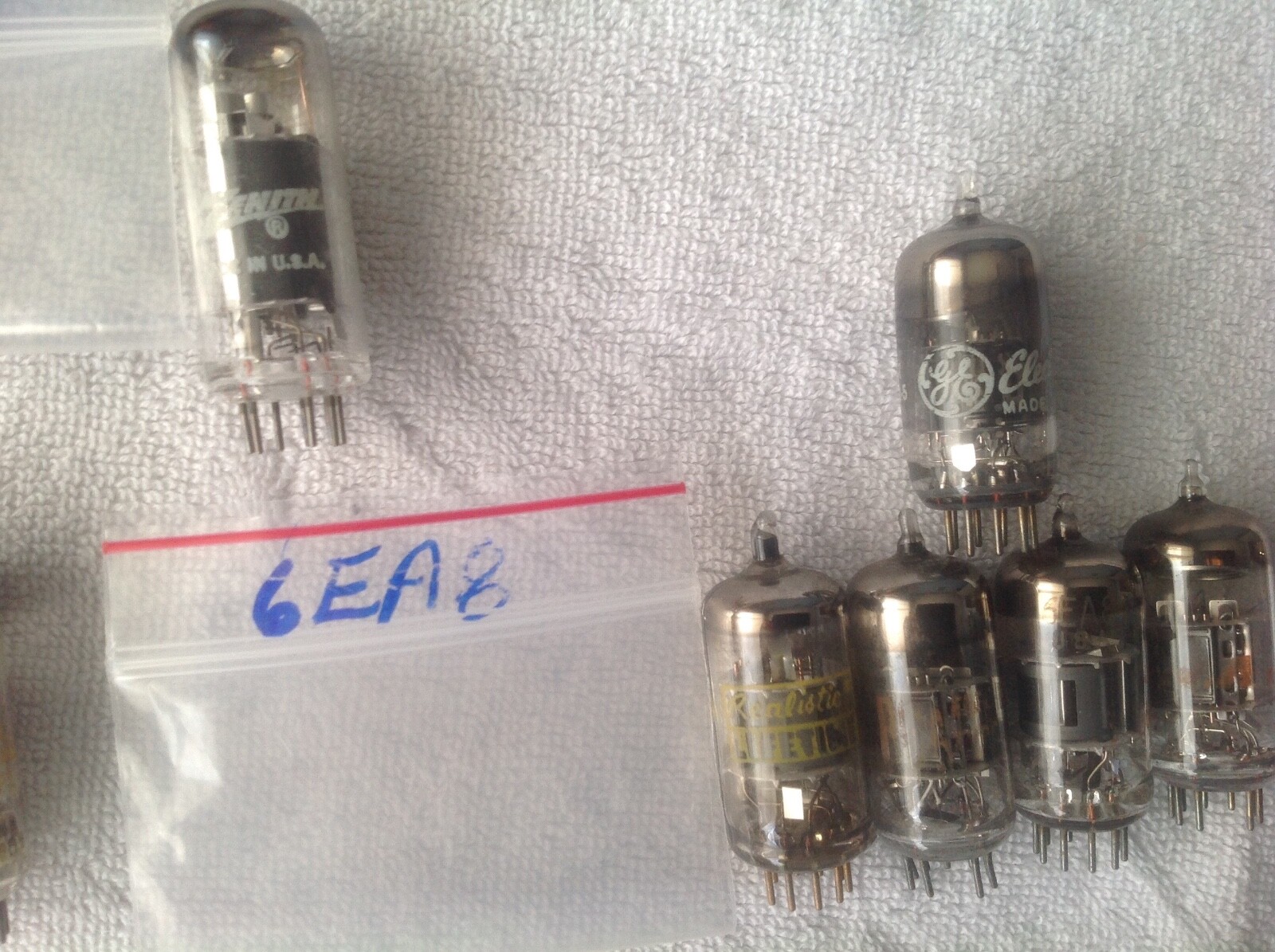 6EA8, 6DJ8, 6EH7, 6EJ7, 6EQ7, 6ER5, 6ES8, 6EZ8, 6EW6 Vacuum Tubes (16 ...