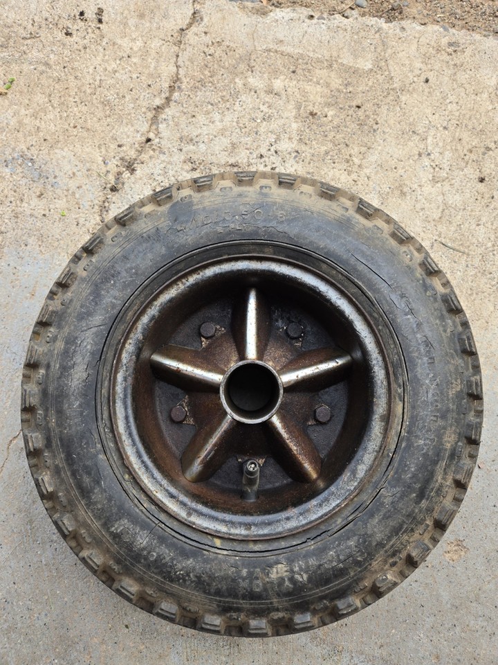 Hpe Muskin Cat Mini Bike front wheel tire 2 stars | eBay