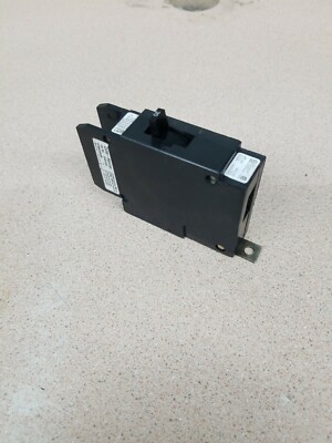 Cutler Hammer - Single Pole 20 AMP 277/480V BOLT ON - # GHB120 | eBay