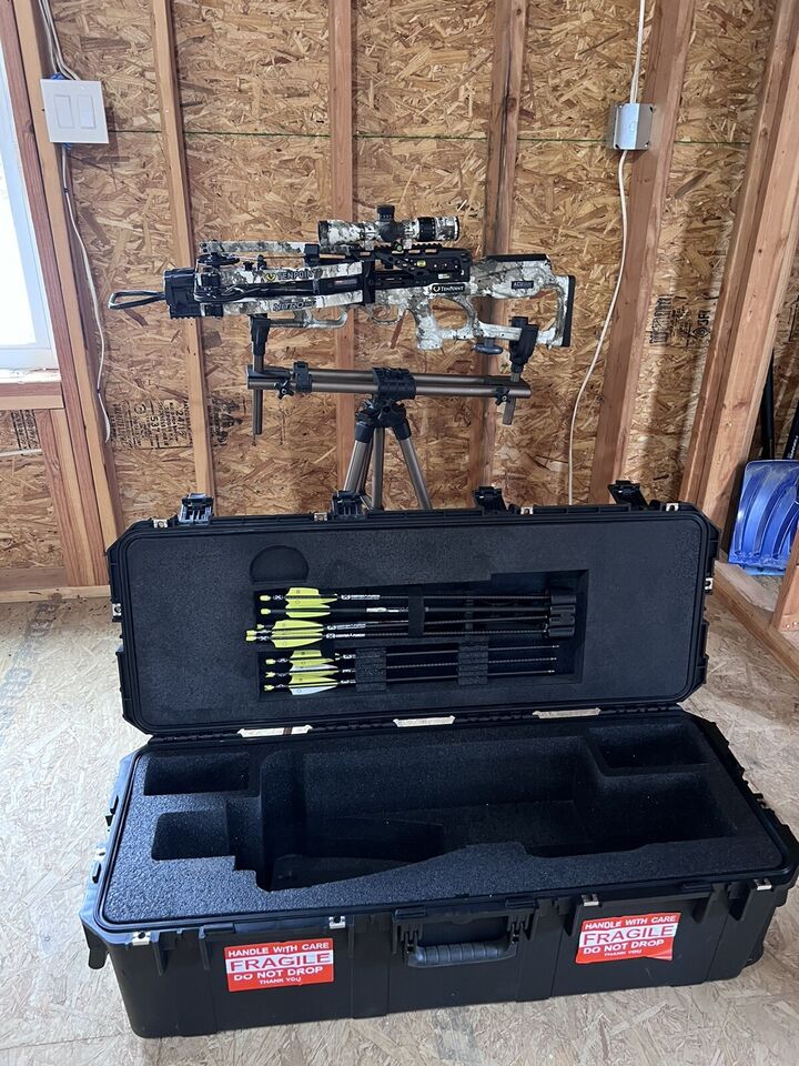 TenPoint Nitro 505 Crossbow With SKB Hard Case, Wicked Ridge Soft Case ...