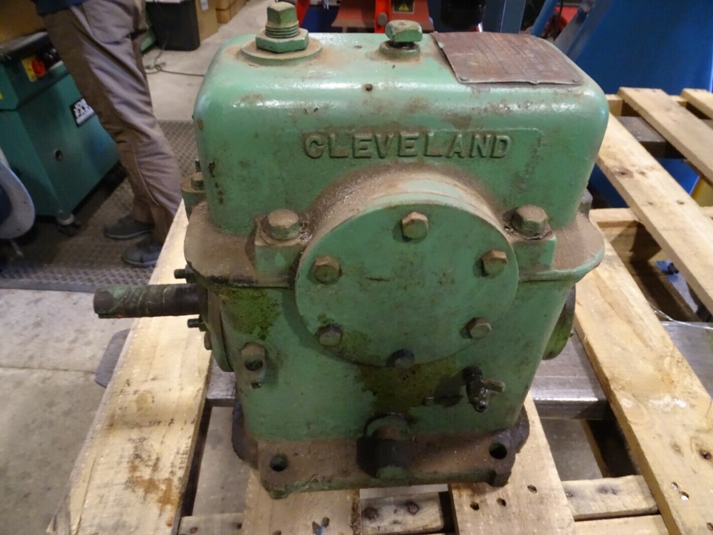 Cleveland Worm & Gear Co Worm Gear Speed Reducer 19.5:1 4hp 1750rpm, L ...