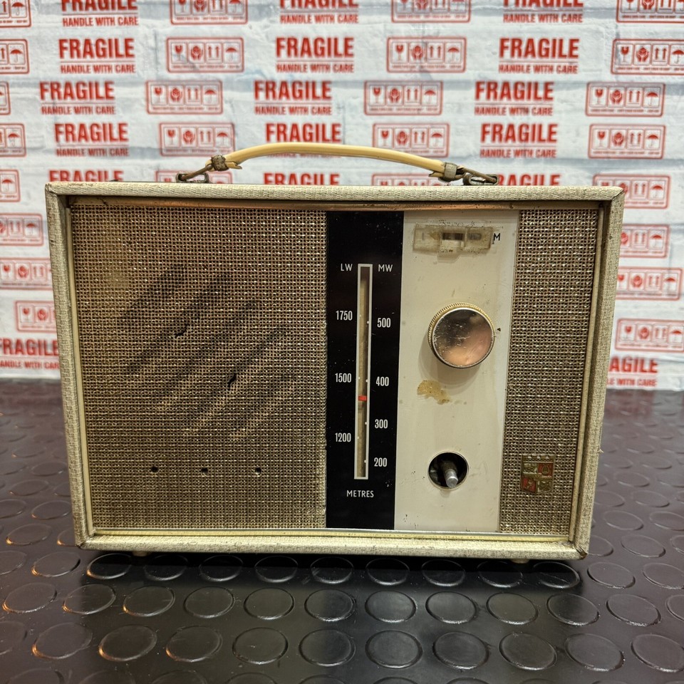 Vintage Portable Transistor Radio | eBay