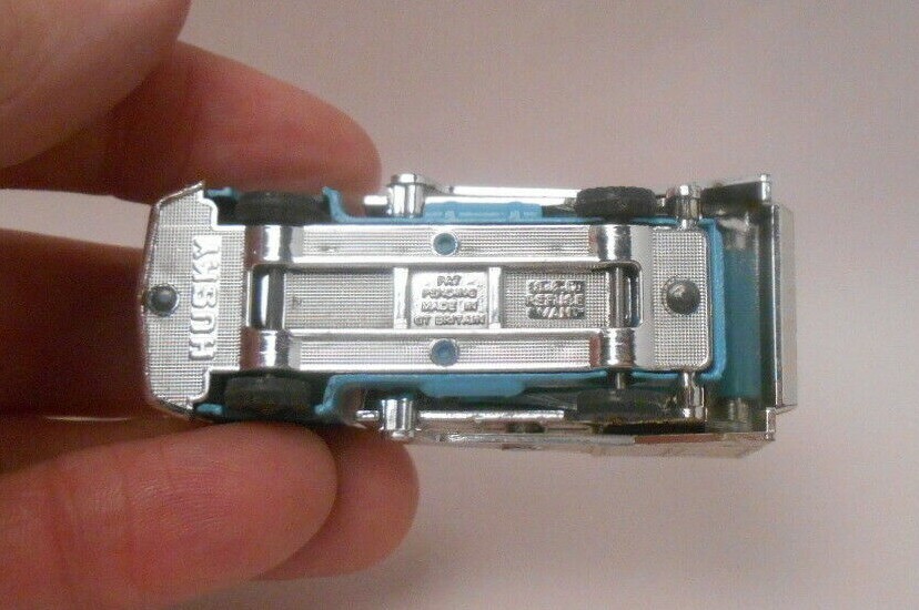 Husky S&D Garbage Refuse Truck 1/64 (KM) | eBay