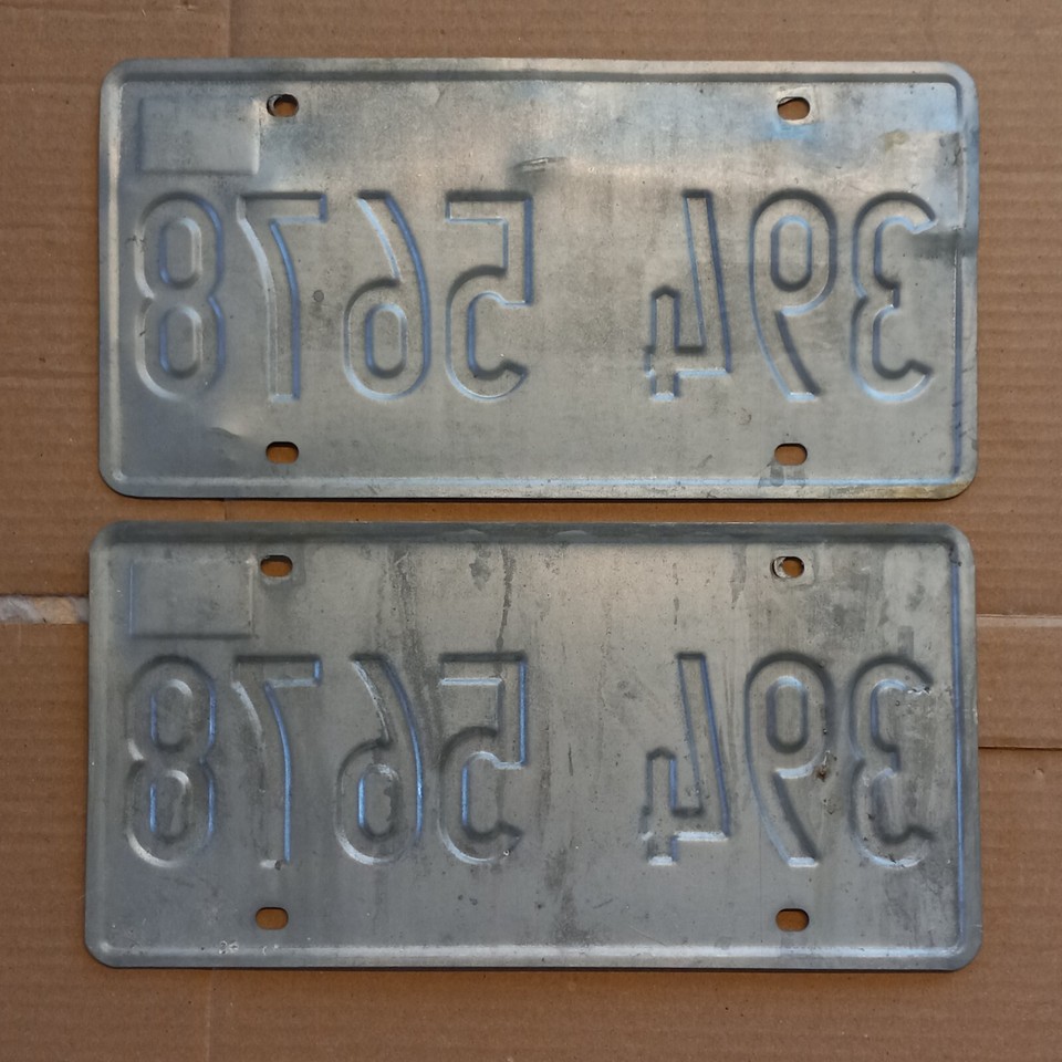 PAIR 2009 Illinois License Plates - "394 5678" (red white blue) 05-09 ...