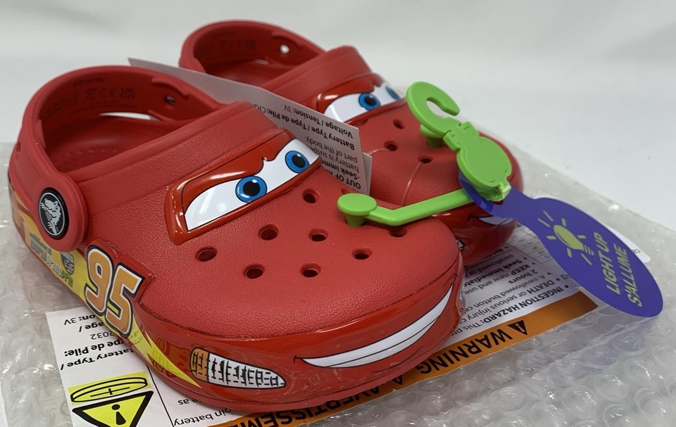 Size 7 C7 TD Crocs Lightning McQueen Clog Toddler Light Up Disney Pixar ...