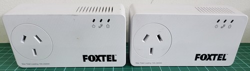 NetComm NP511 Ethernet WiFi Powerline Adapter Kit with AC Pass-through ...