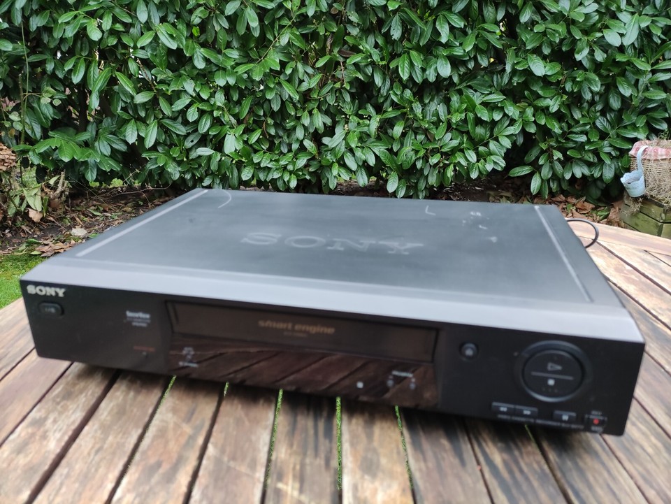 SONY SLV-SX717 VHS Videorecorder 6HEAD - SMART ENGINE - HiFi-STEREO ...