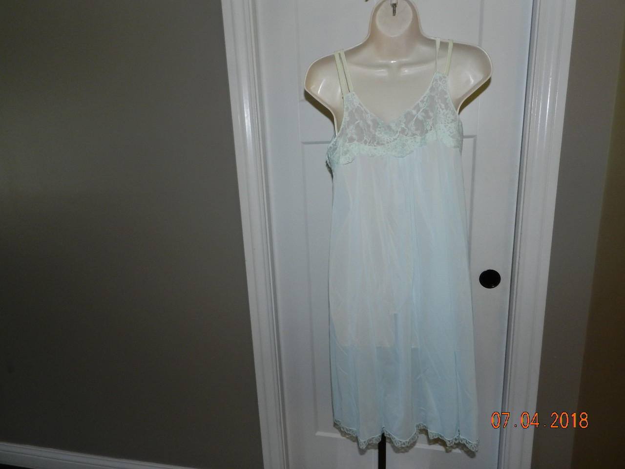 Vintage Gossard Artemis Nightgown Peignoir Set Size S… - Gem