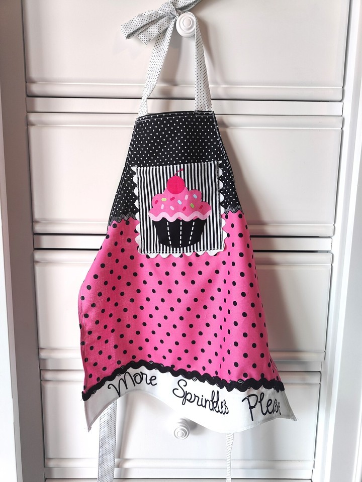 Child's Pink Cupcake More Sprinkles Please Apron Handmade Vintage New ...
