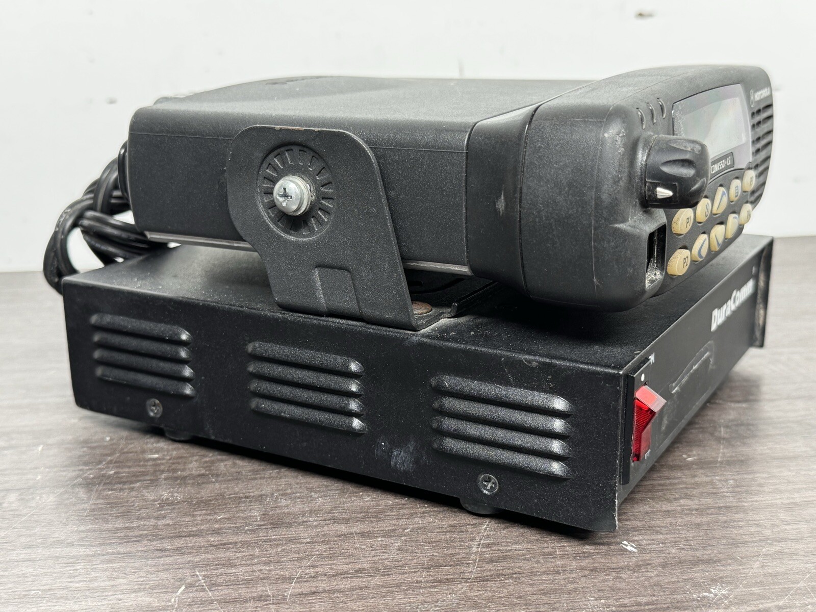 Motorola CDM1550 LS UHF Mobile Radio AAM25Rkf9du5an W/ Duracomm LP-14N ...