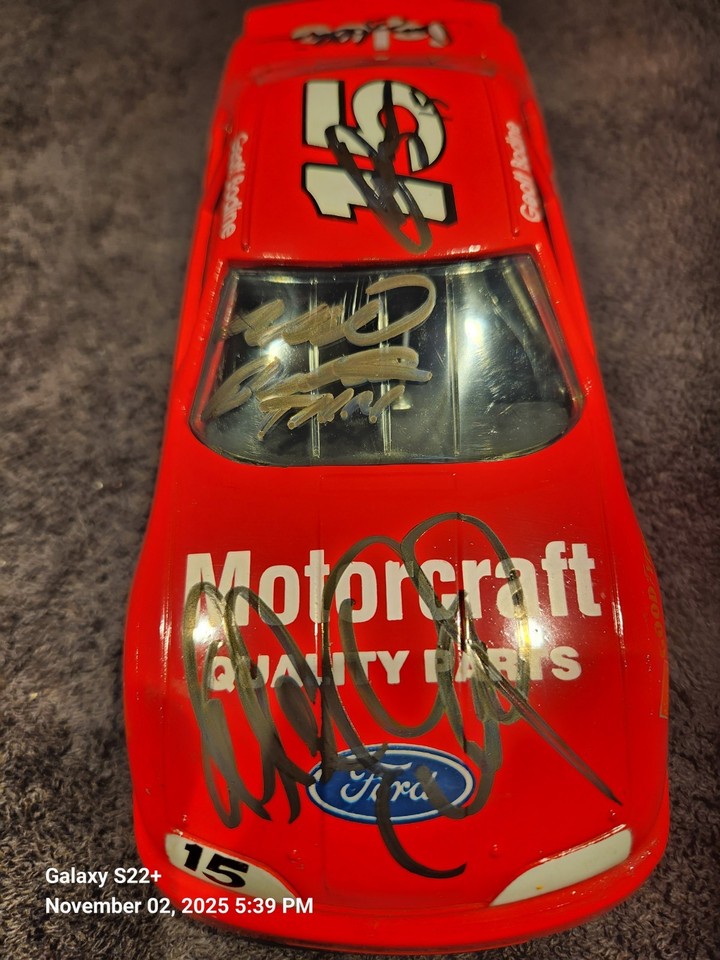 Signed Dale Earnhardt, ALAN KULWICKI, Davey Allison, Neil Bonnett ...