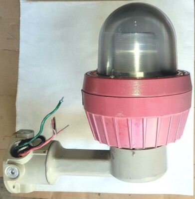 FEDERAL SIGNAL MODEL: FSEX EXPLOSION PROOF STROBE LIGHT, SERIES B1 - #1 ...