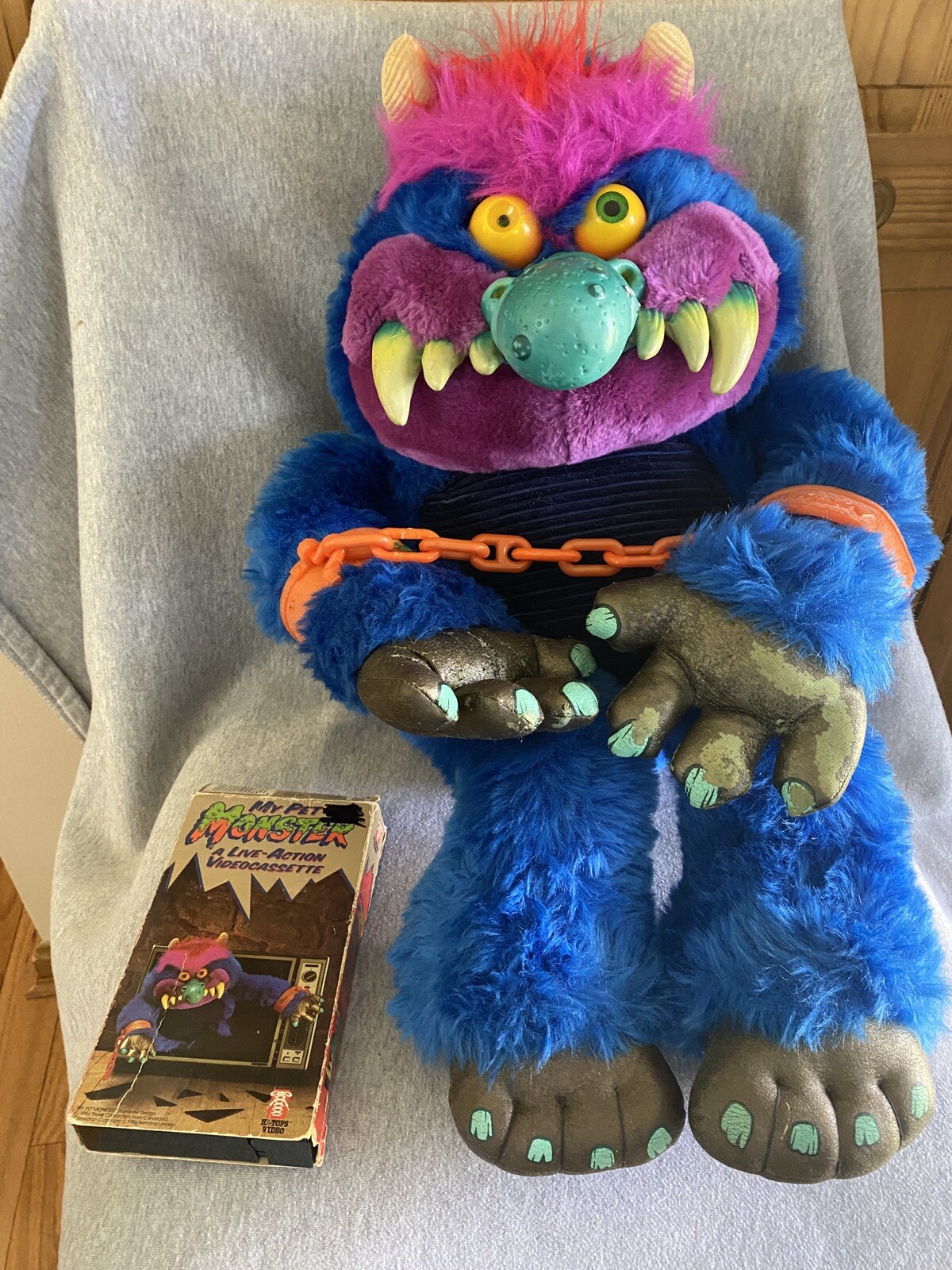 Vintage 1986 My Pet Monster AmToy 24 Inch Big Plush Original With Cuffs ...