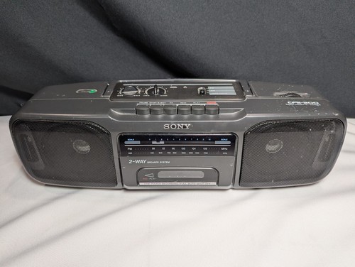 Sony CFS-200 Stereo FM/AM Radio Cassette Recorder Vintage Boombox ...