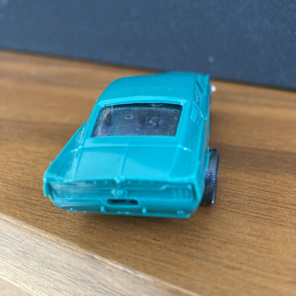Lindberg 'Mini Lindy' Mustang Fastback Blue | eBay