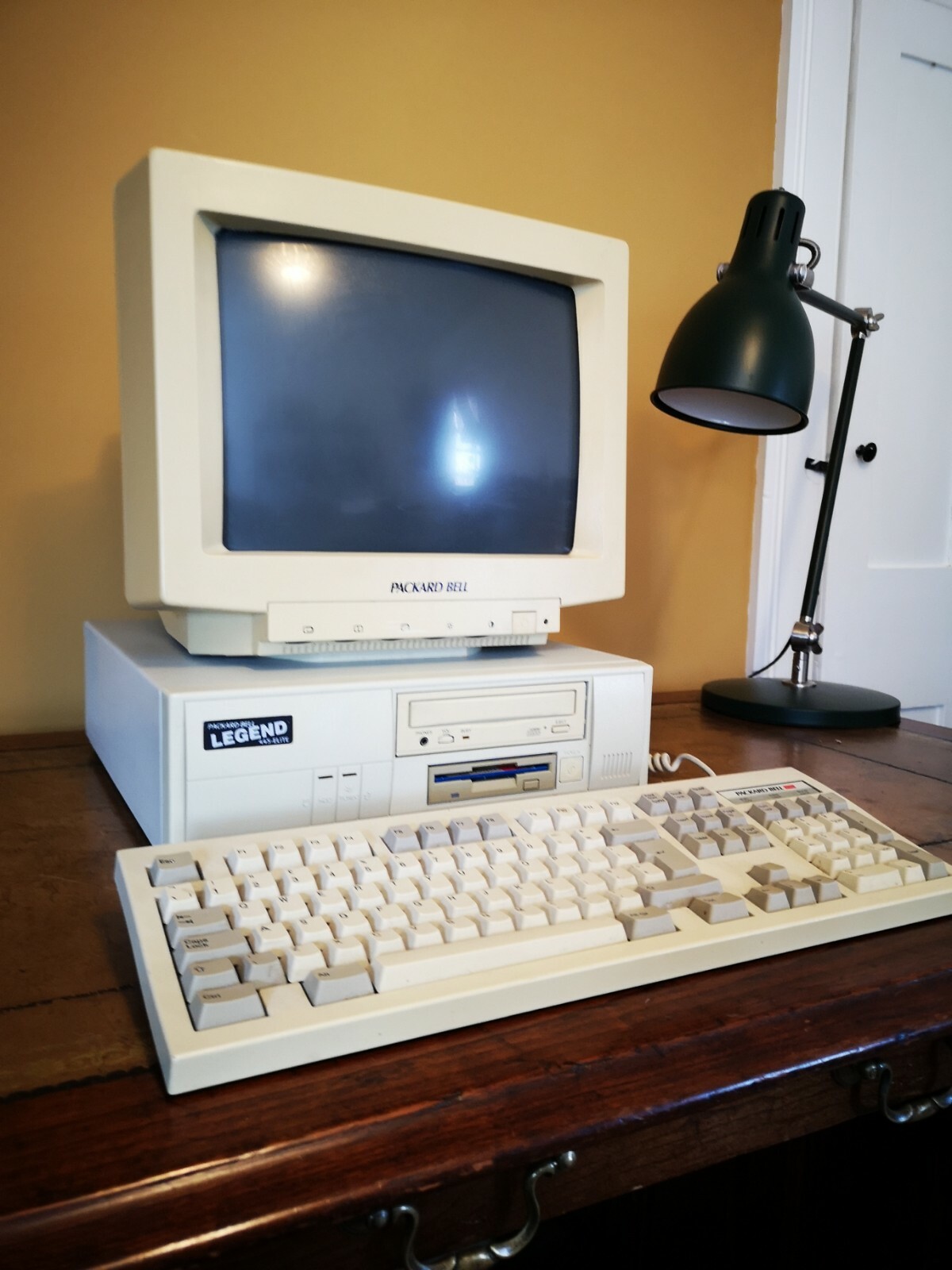 Legendary Original 1980s Packard Bell 386SX Legend Vintage Desktop PC ...