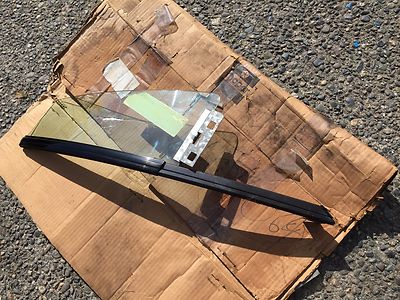 DODGE PLYMOUTH CHRYSLER NOS MOPAR LH FIXED DOOR GLASS & WSTRIP (TINT ...