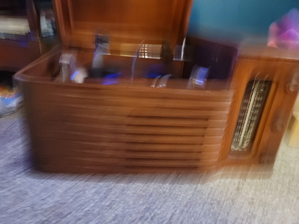 Antique Philco Radio Record Player Wood Case, Model 46-1203 Radio Works ...