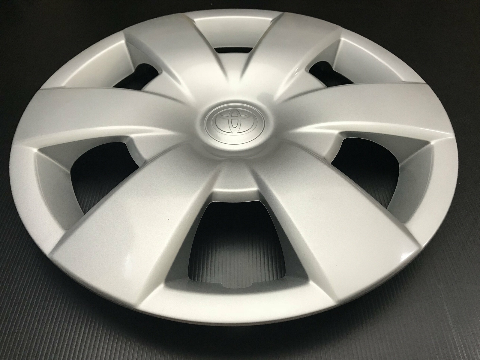 For TOYOTA CAMRY 15 inch Wheel cover Hubcap rim Genuine Factory OEM SET ...