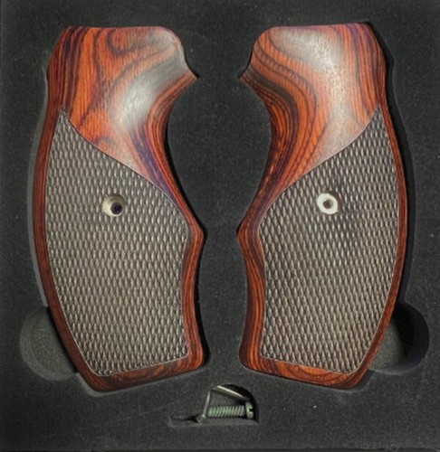 Grips for Rock Island M200 and M206 Rosewood checkered oversize wrap ...
