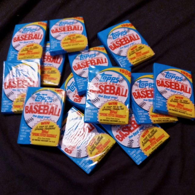 21vintage 1989 and 1990 Topps Major League Baseball Trading Card ...