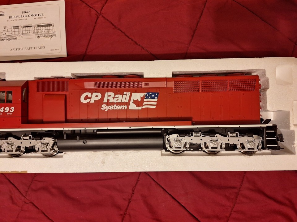 aristo craft g scale diesel locomotive SD-45 CP Rail "Twin Flags" ART ...