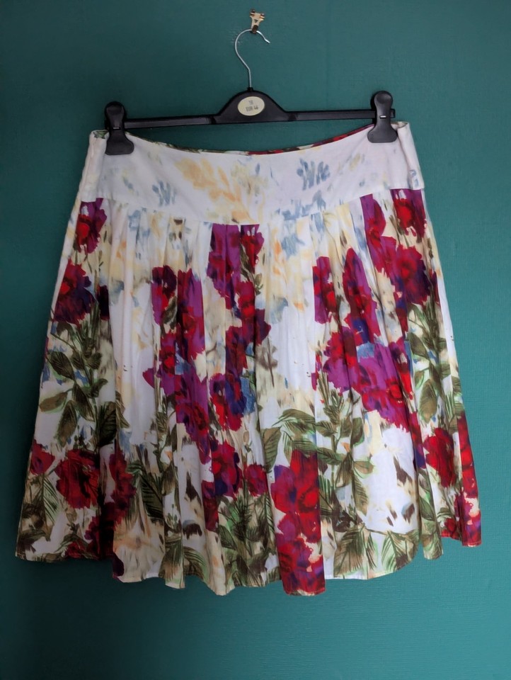M&S Red Multi Floral Lined Pleated A-Line Skirt Womens UK Plus Size 18 ...
