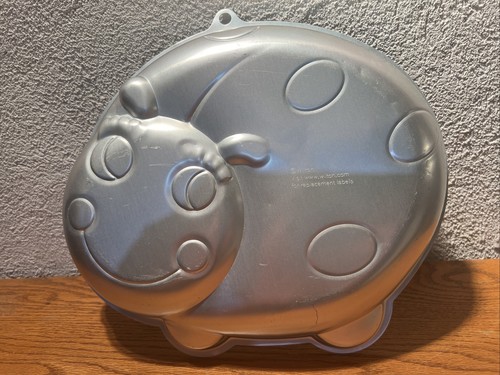 WILTON 2005 LADYBUG CAKE PAN 2105-3316 | eBay