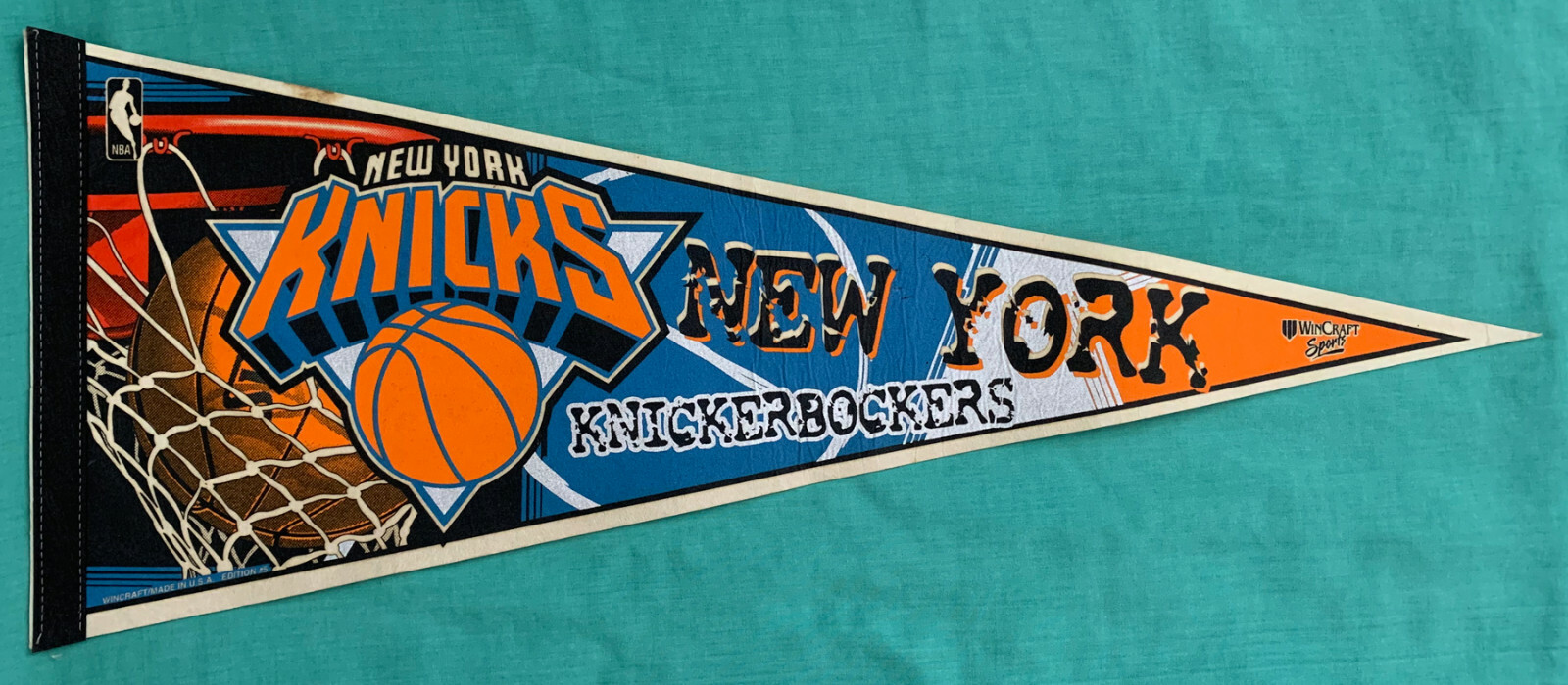 NEW YORK KNICKS NBA USA 1-Sided Pennant 29.5x12" by WinCraft Edition #5 ...