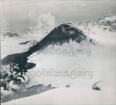1947 Press Photo Mount Akutan Volcano Eruption 1940s Alaska | eBay