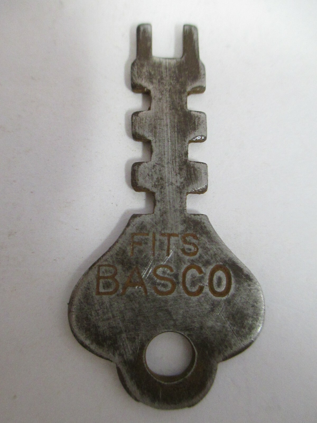 VINTAGE, UNIQUE, FLAT, STEEL, BASCO KEY, "FITS BASCO" MILWAUKEE, WI, U ...