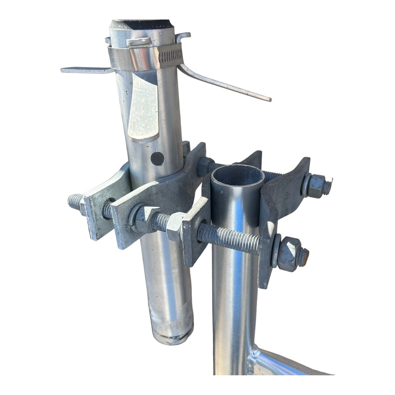 Antenna Tower Side Arm Mount Commercial. Antenna is 36" From Tower, 15 ...