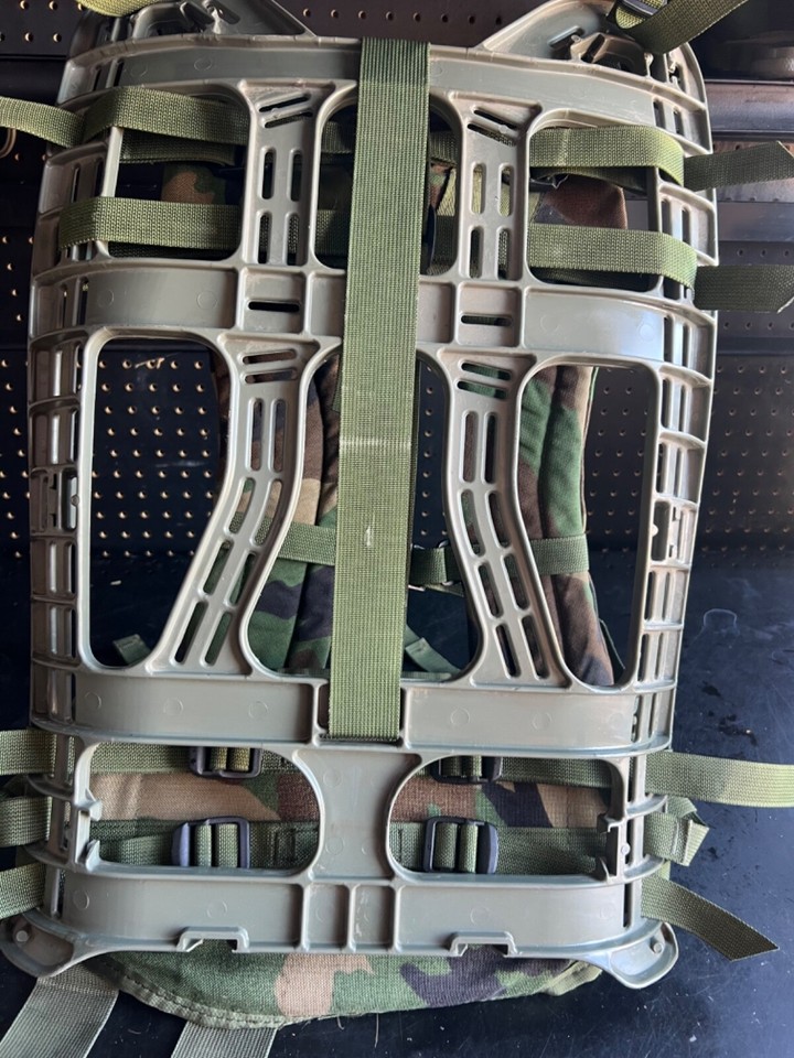 US Military MOLLE II FRAME SET for Large Rucksack FRAME+BELT+STRAPS ...