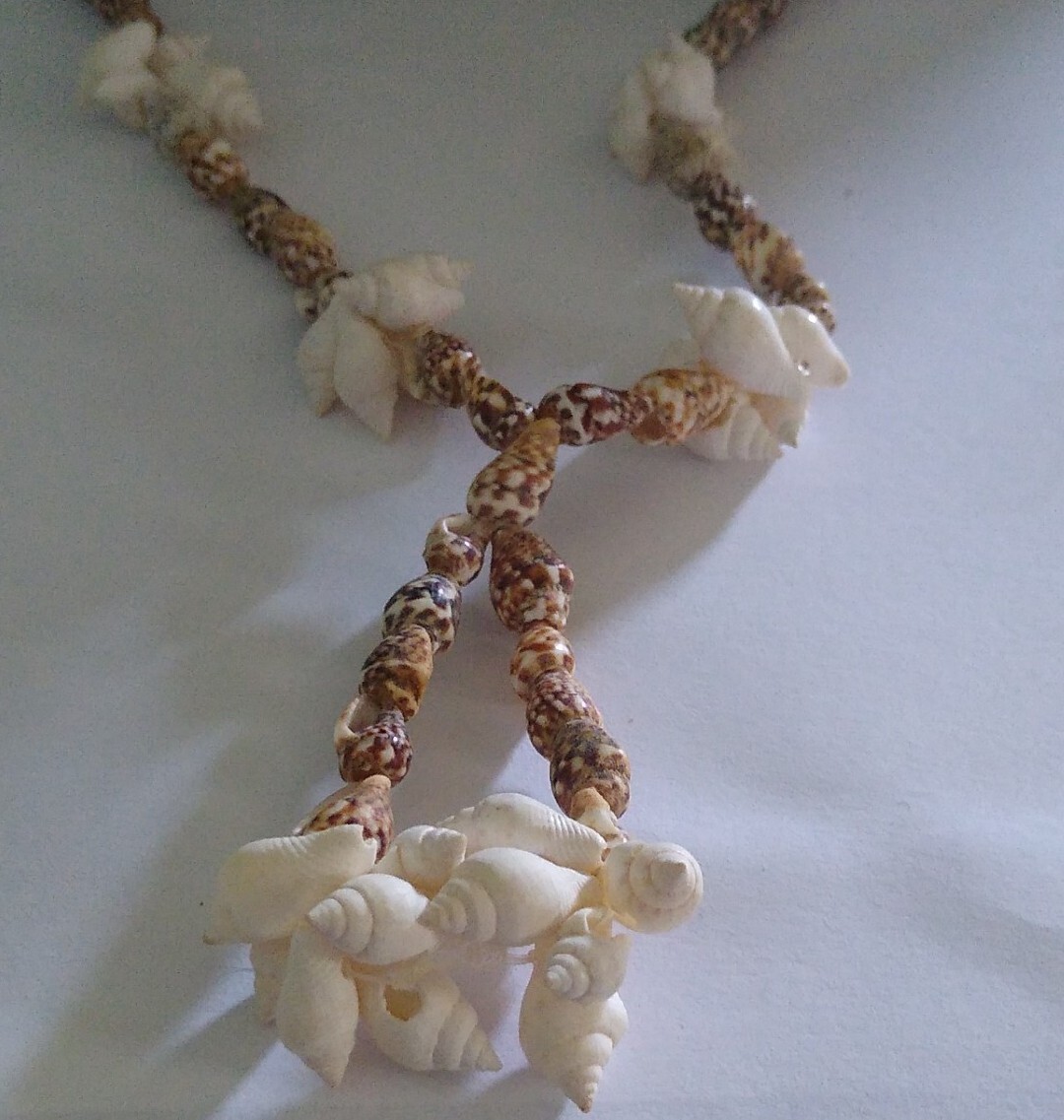 Vintage Sea Shell With Mini Conch Shell Clusters 30" Necklace Hawaiian ...