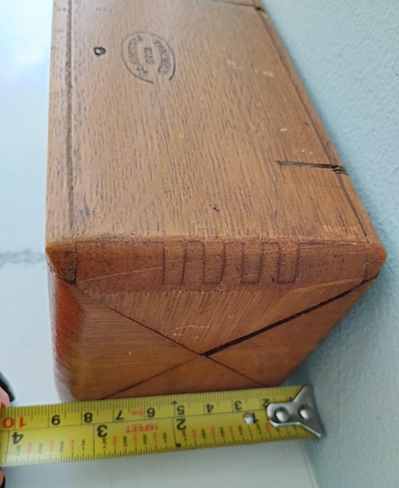 Singer Sewing Machine 1889 Antique Metal-Hinged Dovetailed Oak Puzzle ...