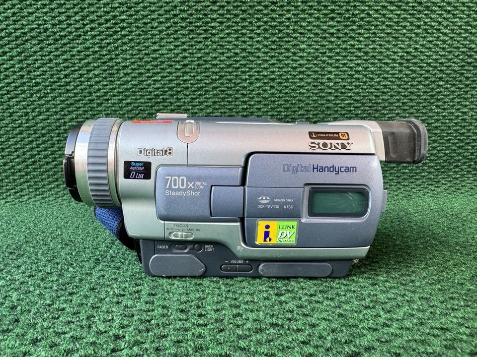 Sony Handycam DCR-TRV330 Digital8 Hi8 8mm Video Camera Camcorder ...