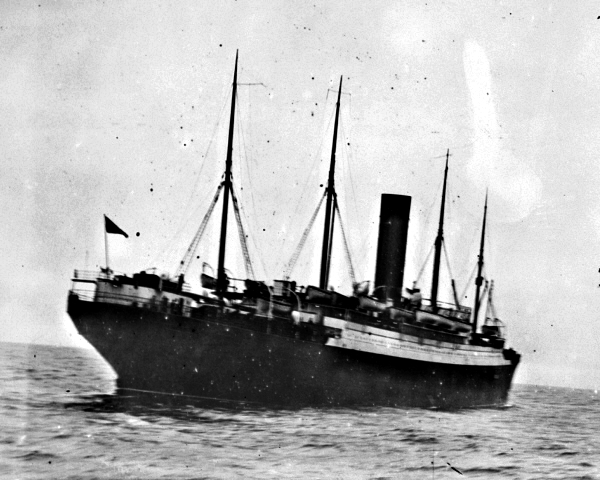 New 8x10 Photo: Rescue Ship SS CARPATHIA | Grelly USA